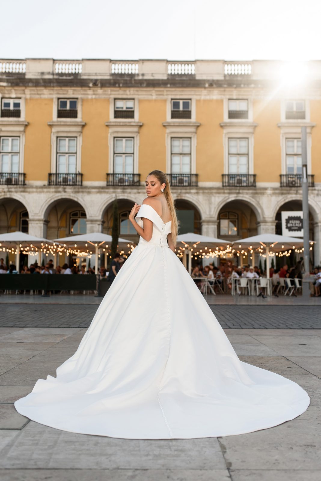 Rochii de mireasa Timisoara 2023 MELROSE - CHARLOTTE - Chic by La La ...