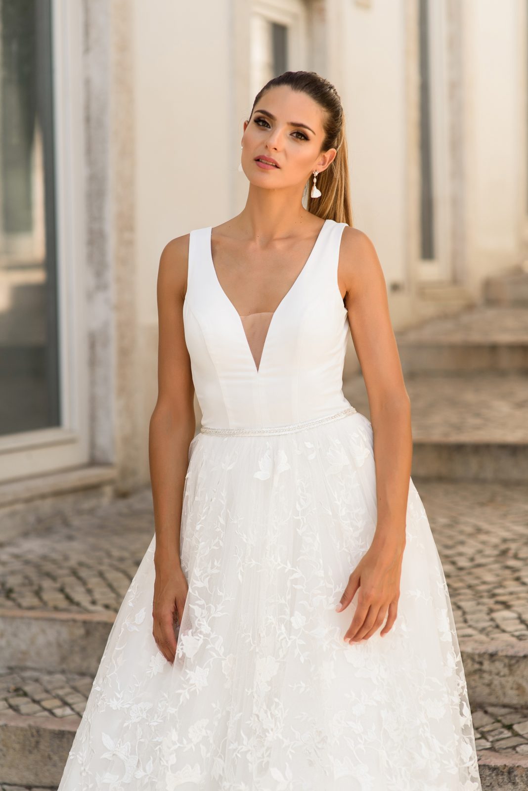 Rochii de mireasa Timisoara 2020 RESTELLO - NATALIE - Chic by La La ...